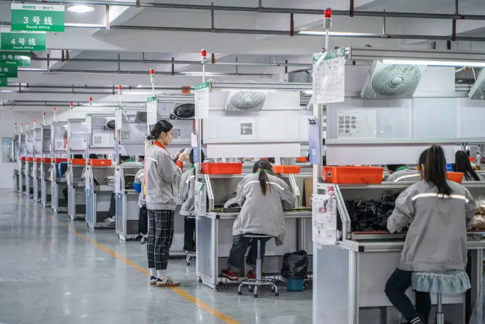 Single Pole vs Double Pole Switch: Functions, Ratings & More